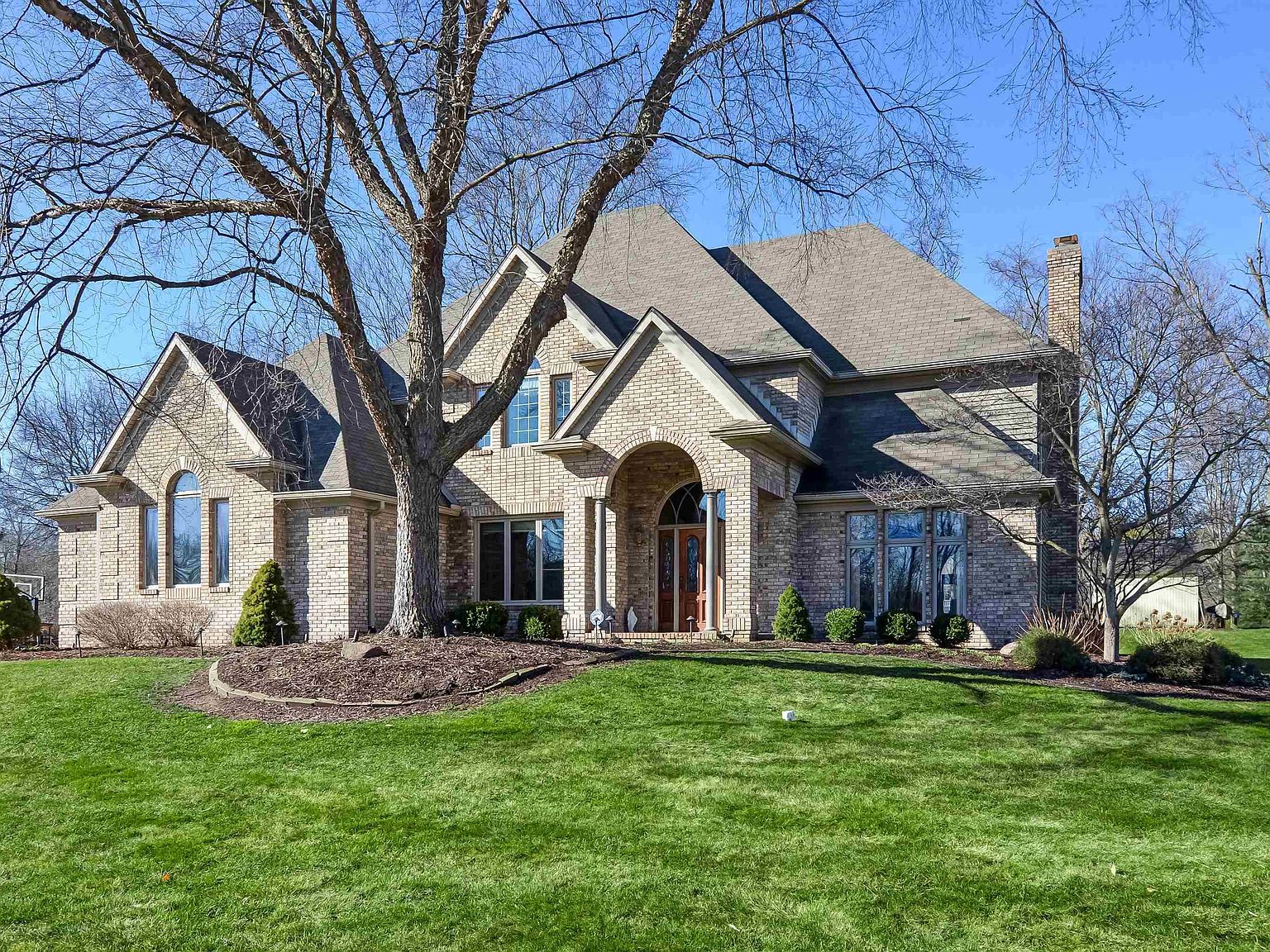 60613 Gentle Run Ct, South Bend, IN 46614 | Zillow