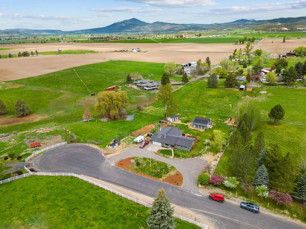 Waterfront - Prineville OR Waterfront Homes For Sale - 17 Homes | Zillow