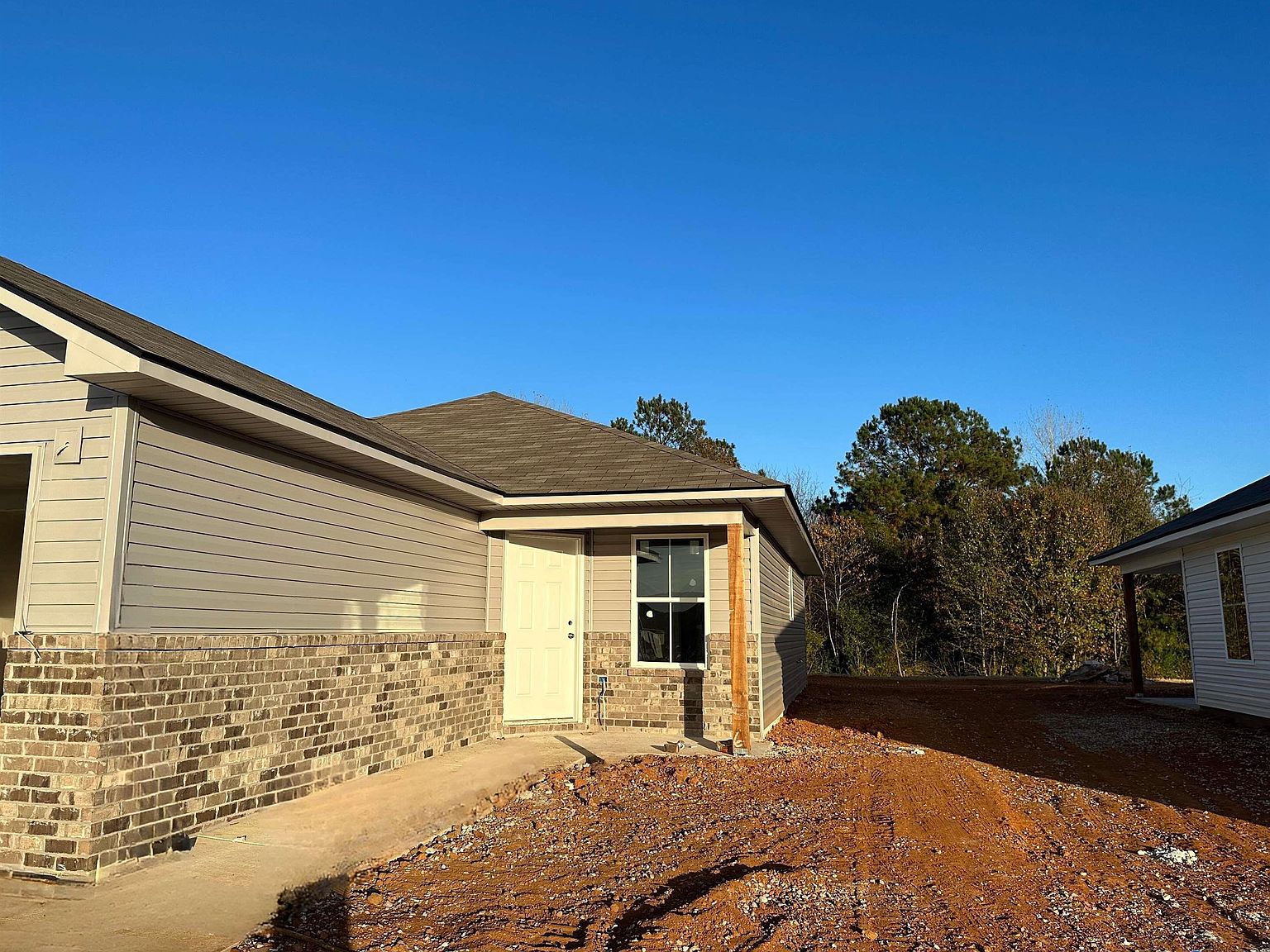 4017 SW Hudson Ct, Decatur, AL 35603 | Zillow