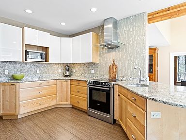 4 Sutton Pl, Acton, MA 01720 | Zillow