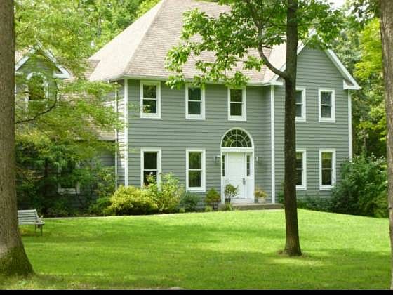 42 Kleine Kill Dr, New Paltz, NY 12561 | Zillow