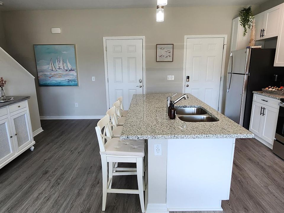 16333 Bay Vista Dr, Clearwater, FL 33760 | Zillow