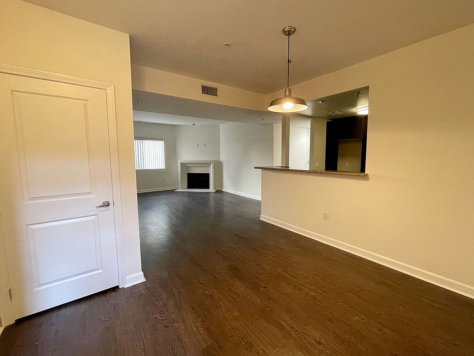 Vista Del Sol - Burbank - 11556 Burbank Blvd North Hollywood, CA | Zillow