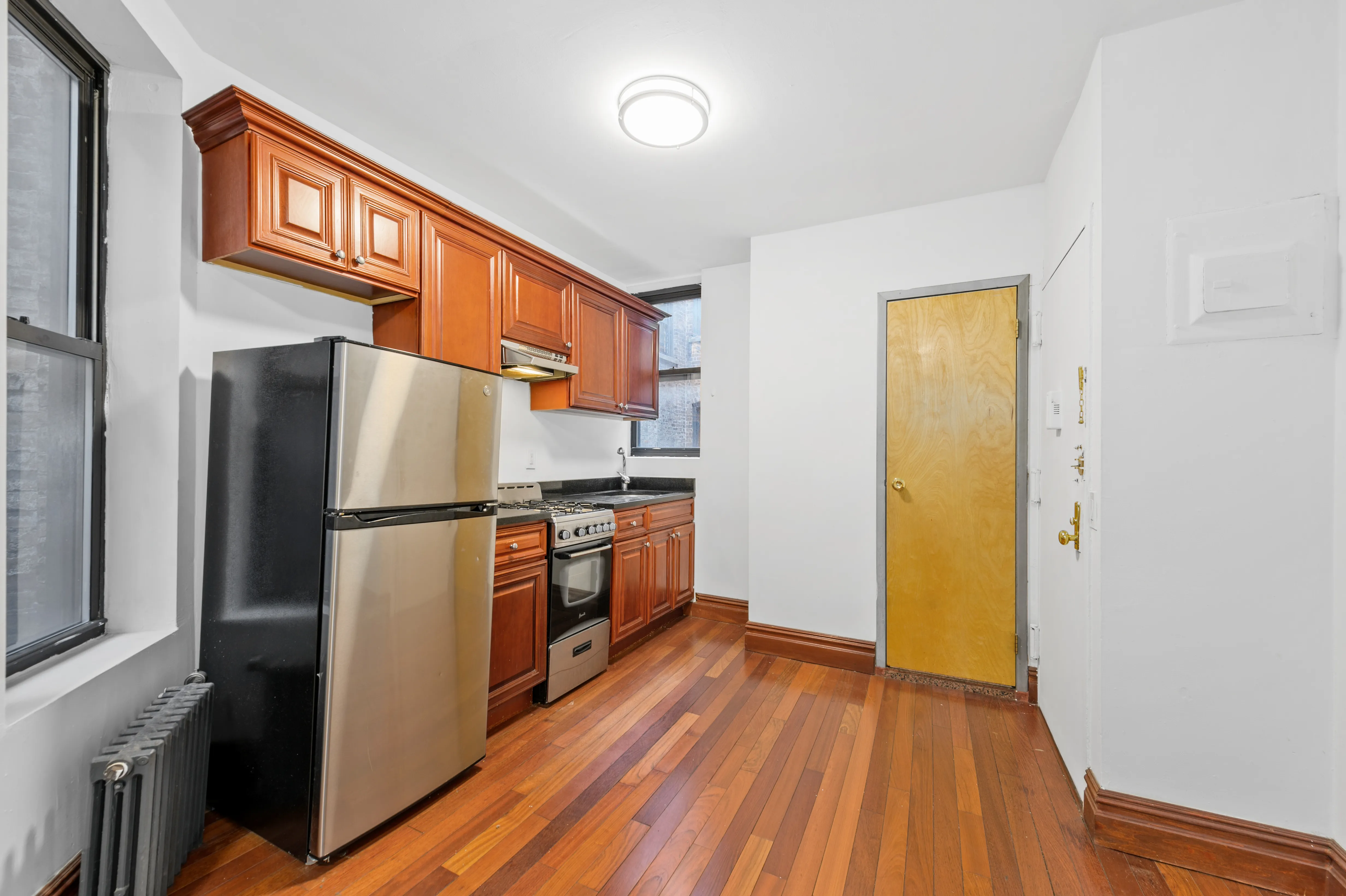 112 East 97th Street #5W in Carnegie Hill, Manhattan | StreetEasy