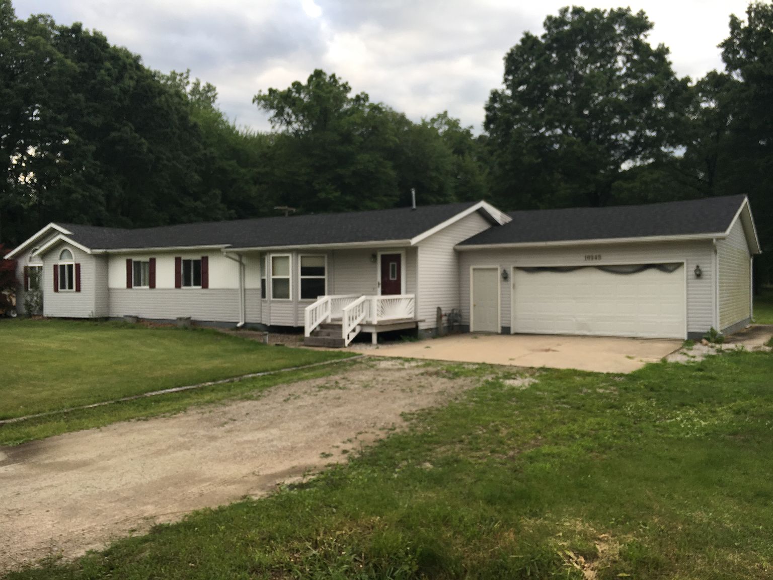 10245 Yensch Rd, Maybee, MI 48159 | Zillow