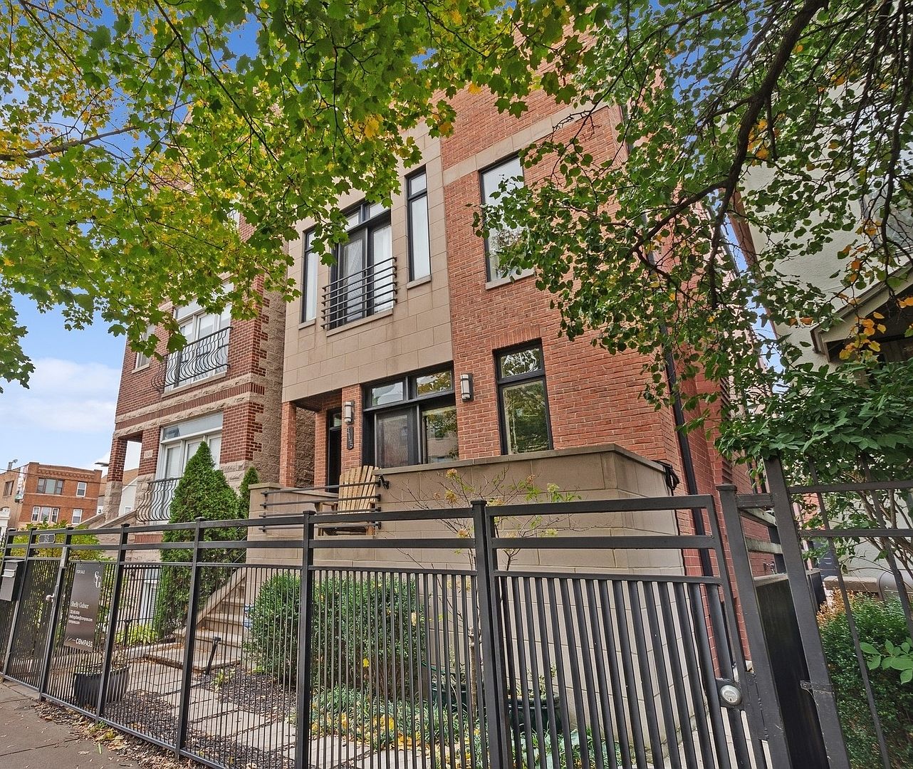 3145 N Racine Ave, Chicago, IL 60657 | MLS #11926222 | Zillow