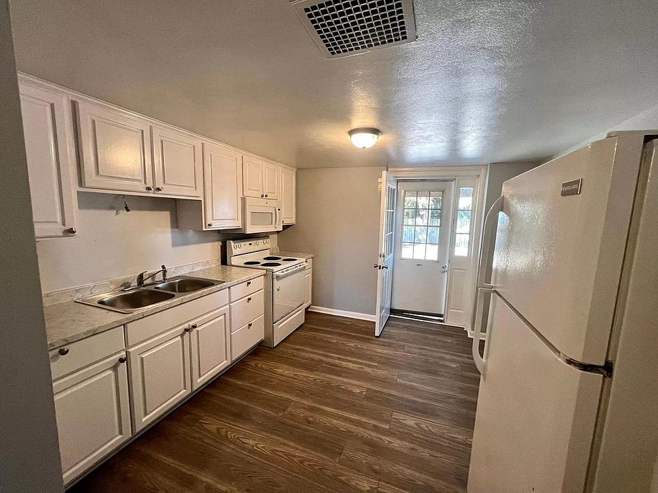 1099 Irishtown Rd New Oxford PA | Zillow