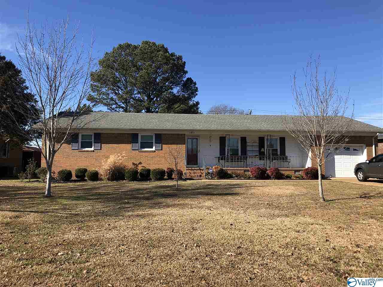 1811 19th Ave SW, Decatur, AL 35601 | Zillow