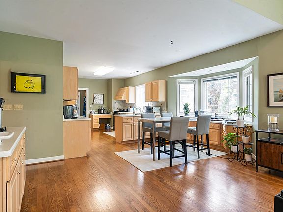 25 Lake Ridge Club Dr, Burr Ridge, IL 60527 | MLS #12397176 | Zillow