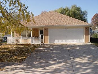 18232 E Us Highway 24 Cir, Independence, MO 64056 | Zillow