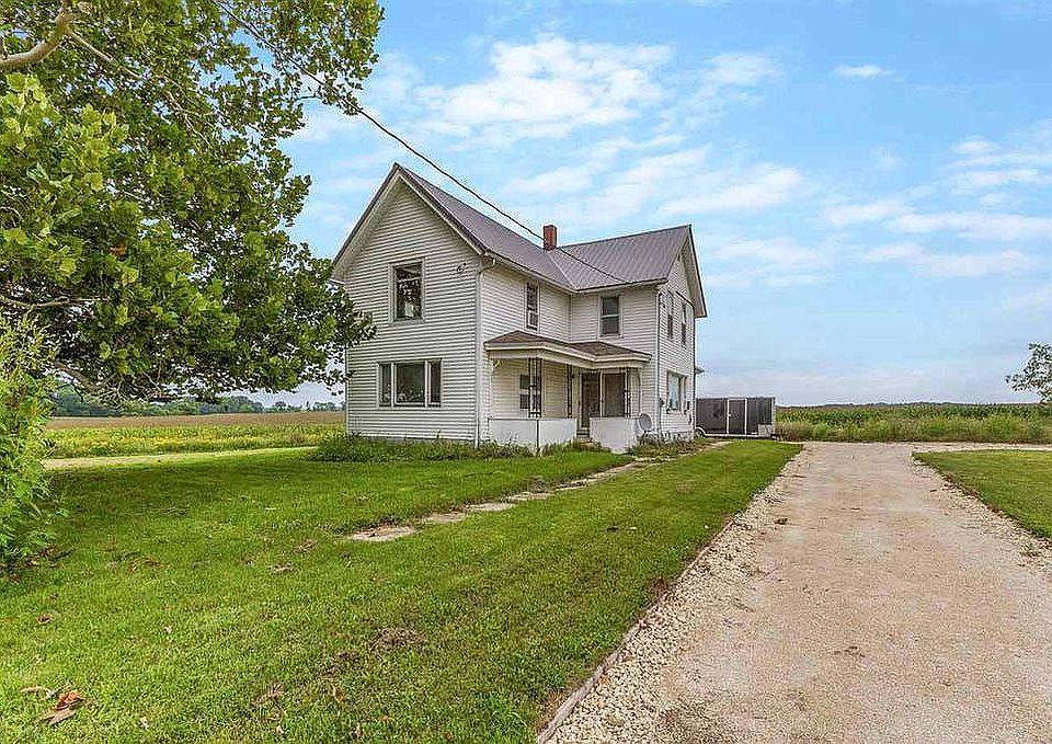 1142 110th Ave, Dundee, IA 52038 | Zillow