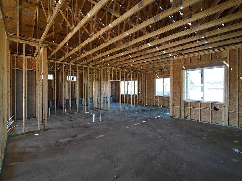 2025 S Michelle Ct, Wichita, KS 67207 | MLS #616947 | Zillow