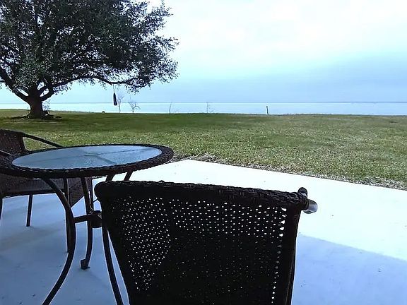 115 Texas Ave, Point Comfort, TX 77978 | Zillow
