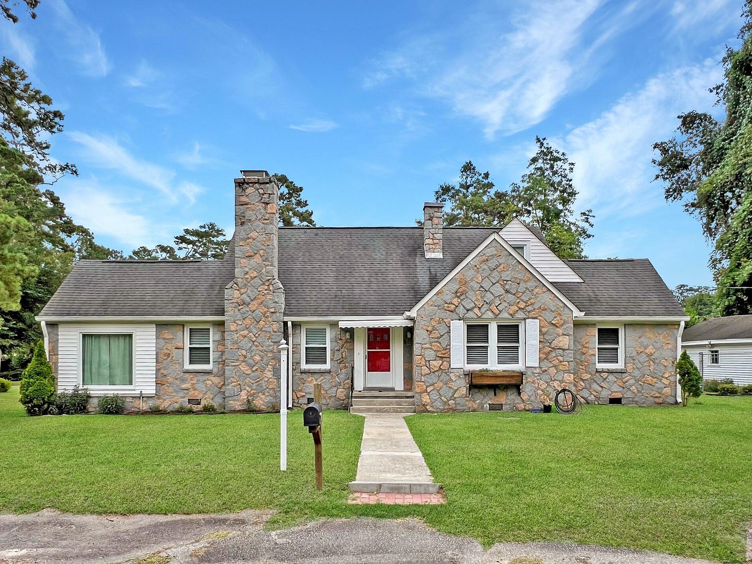 404 Sears St, Saint George, SC 29477 | Zillow