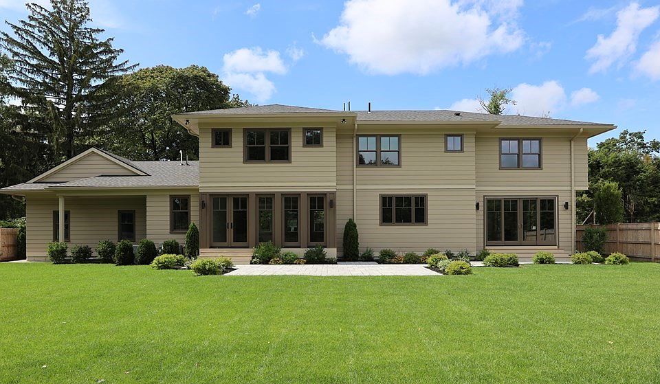 12 Owaisa Rd, Waban, MA 02468 | MLS #73049195 | Zillow