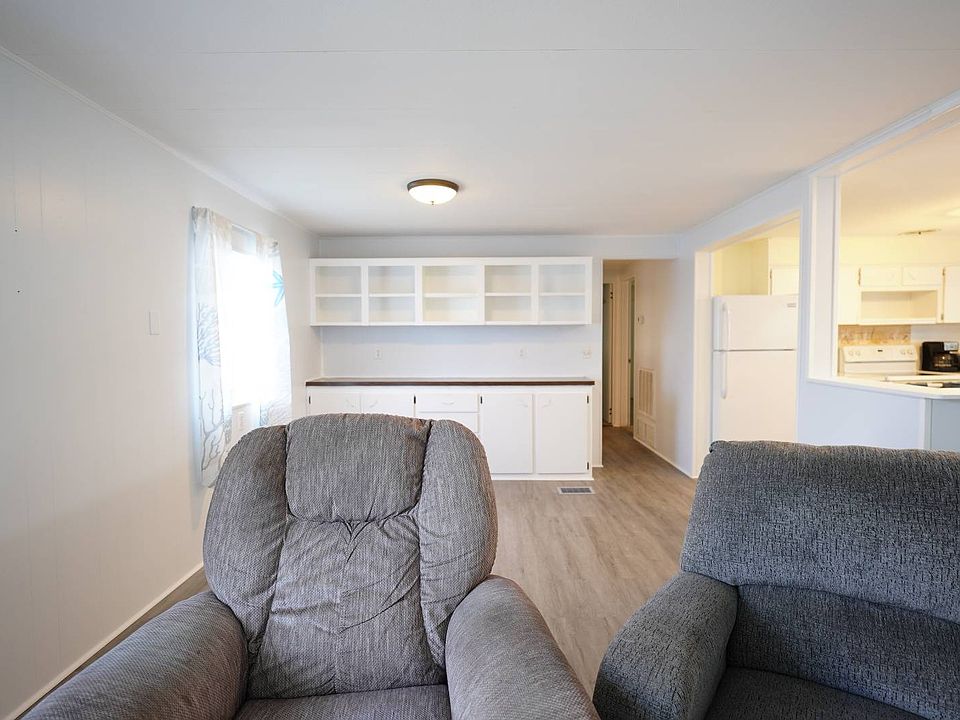 5145 E Bay Dr Clearwater FL | Zillow