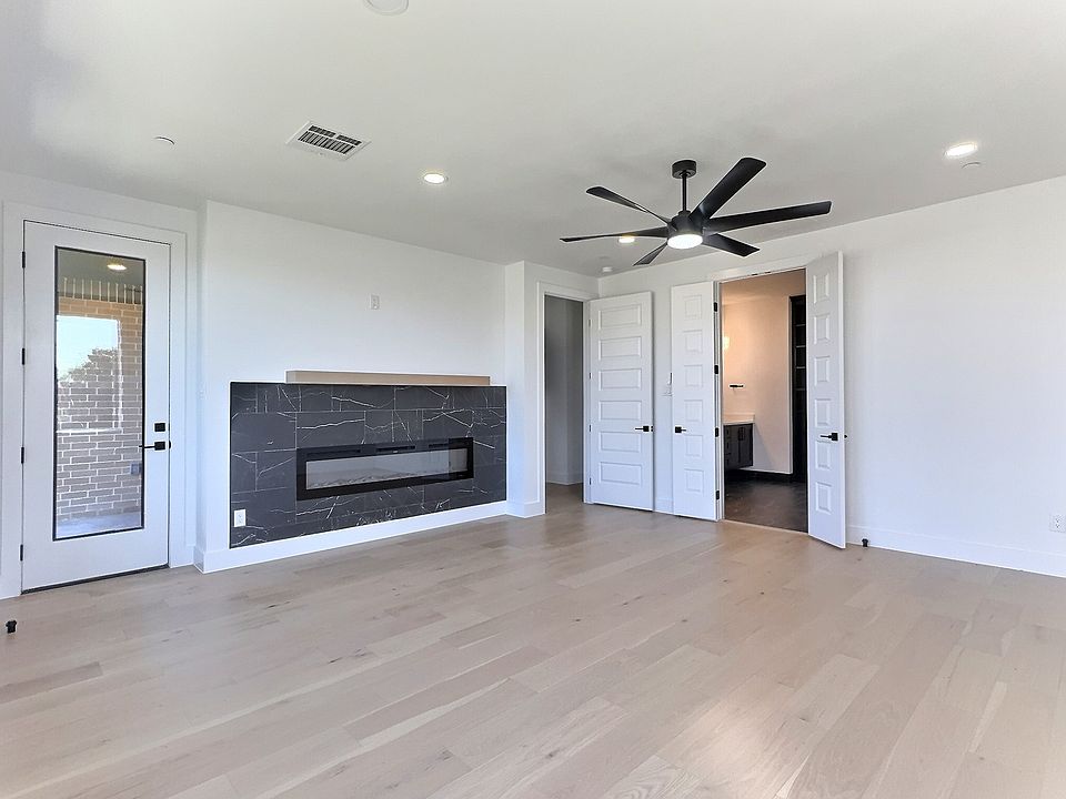 412 Vista Buena Trl, Fort Worth, TX 76111 | MLS #20917419 | Zillow