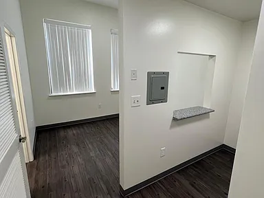 175 Smith St Perth Amboy NJ | Zillow