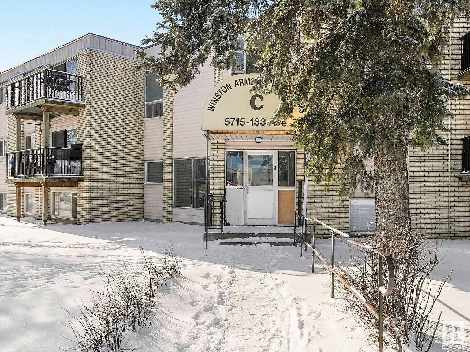 13230 Fort Rd NW #3, Edmonton, AB T5A 1C2 | MLS #E4426031 | Zillow