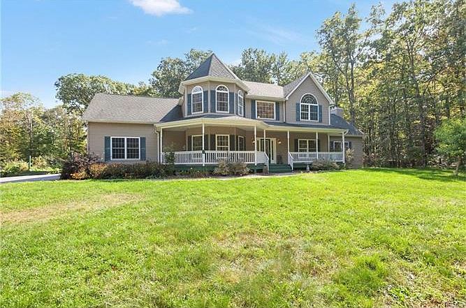 32 Jacob Rumph Ct, Montgomery, NY 12549 | Zillow