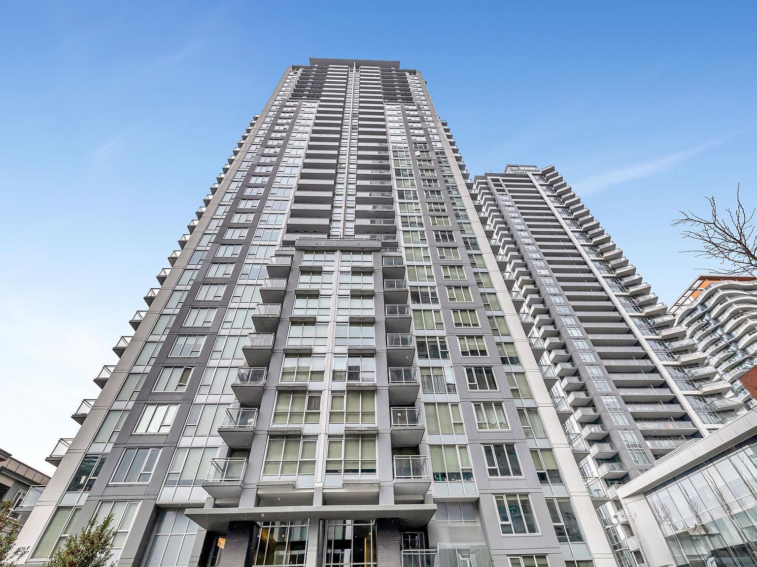 13325 102a Ave #2607, Surrey, BC V3T 0J5 | MLS #R2970840 | Zillow
