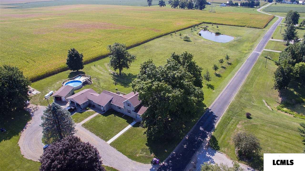 922 2000th Ave, Chestnut, IL 62518 | Zillow