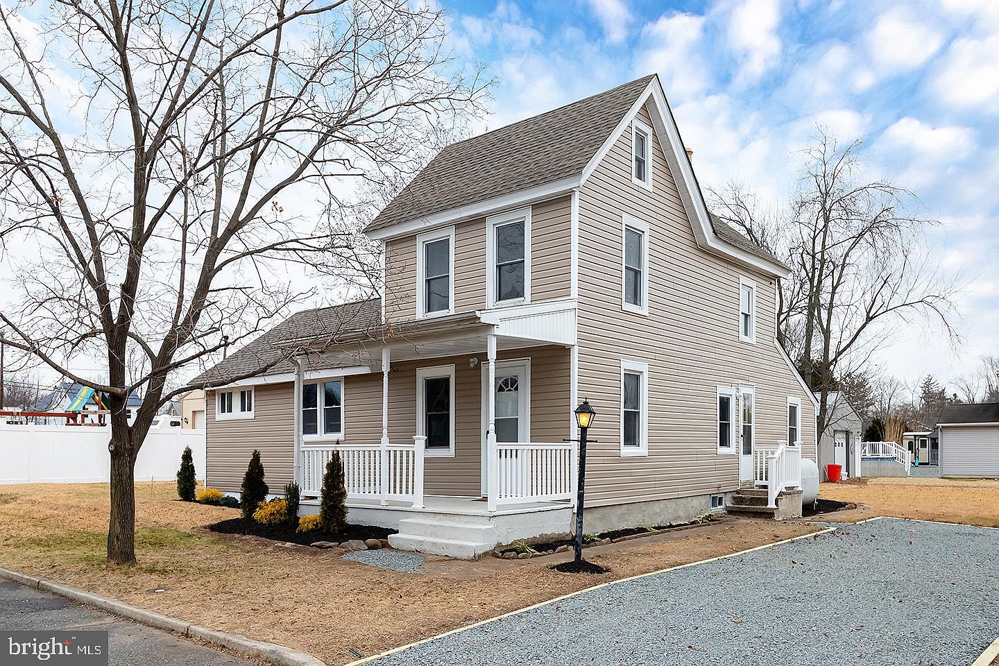 6 Railroad Ave, Bridgeport, NJ 08014 | Zillow