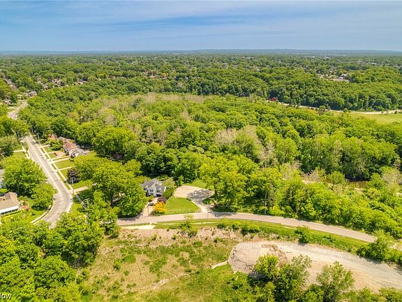 18005 Hogsback Rd, Lakewood, OH 44107 | Zillow