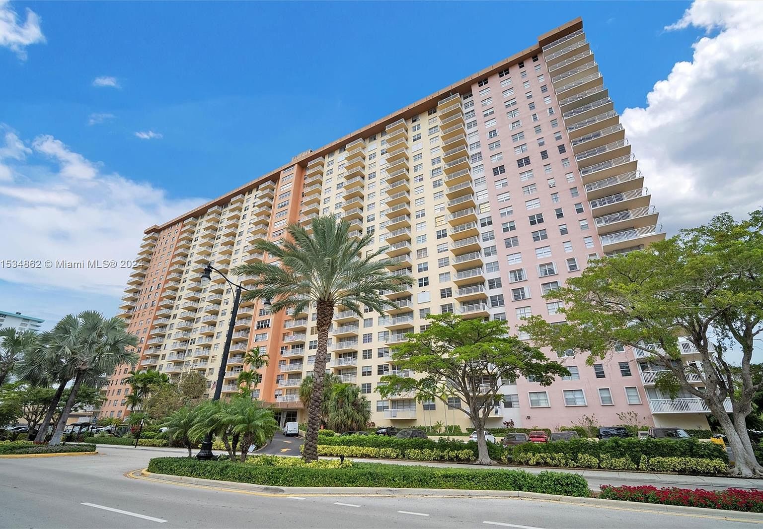 251 174th St APT 1810, Sunny Isles Beach, FL 33160 | MLS #A11534862 ...