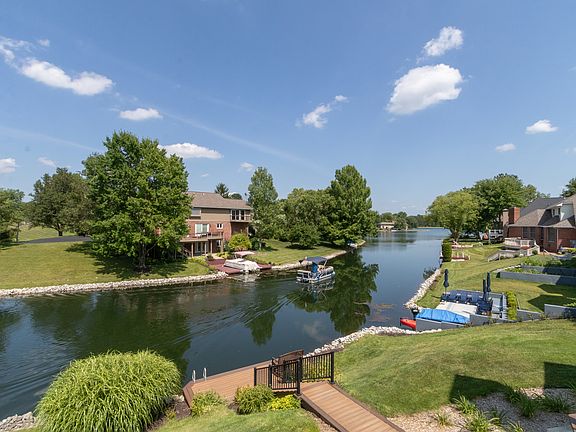 4750 Stonebridge Ct, Columbus, IN 47201 | MLS #21930724 | Zillow