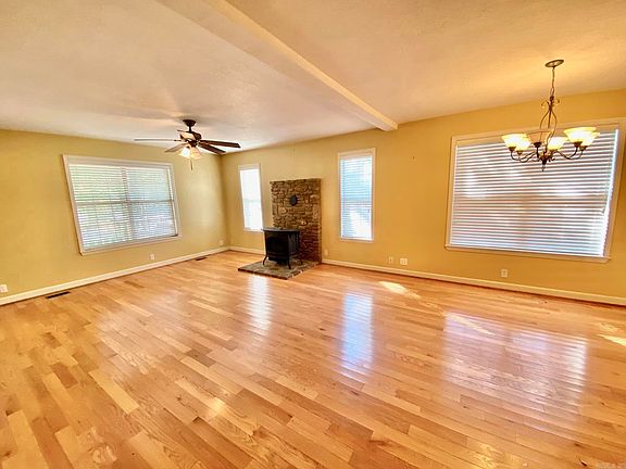 118 Lancaster Ave, Mountain View, AR 72560 | MLS #23036484 | Zillow