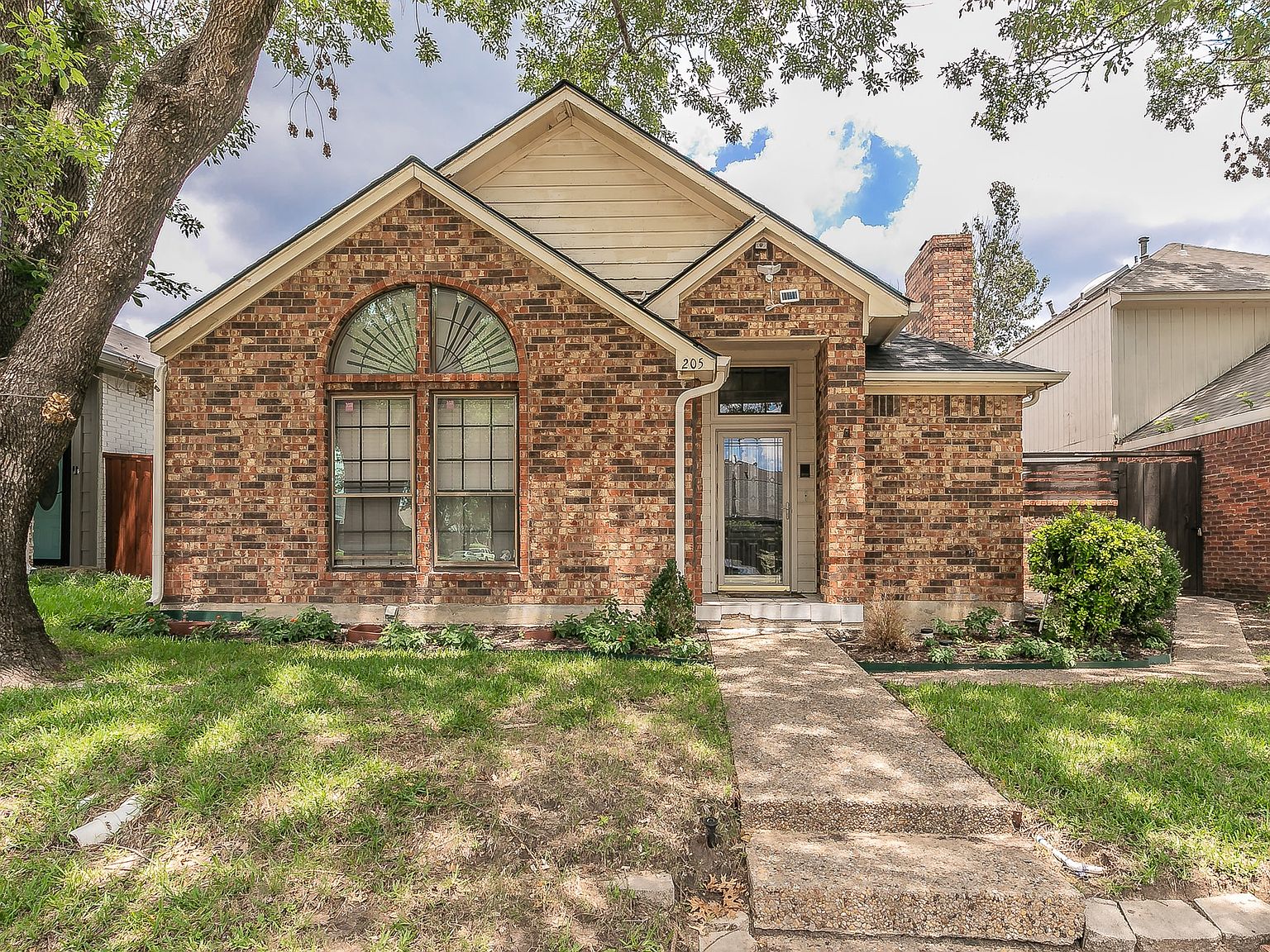 205 Benwynd Dr, Mesquite, TX 75149 | MLS #21086286 | Zillow