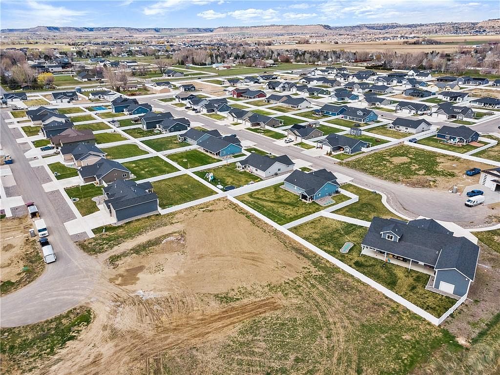 10 Sun Basin Rd, Billings, MT 59106 | MLS #352250 | Zillow