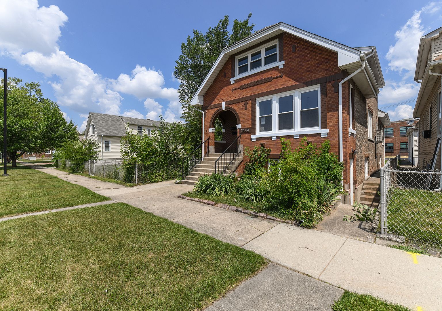 7322 W 60th Pl, Summit Argo, IL 60501 | Zillow