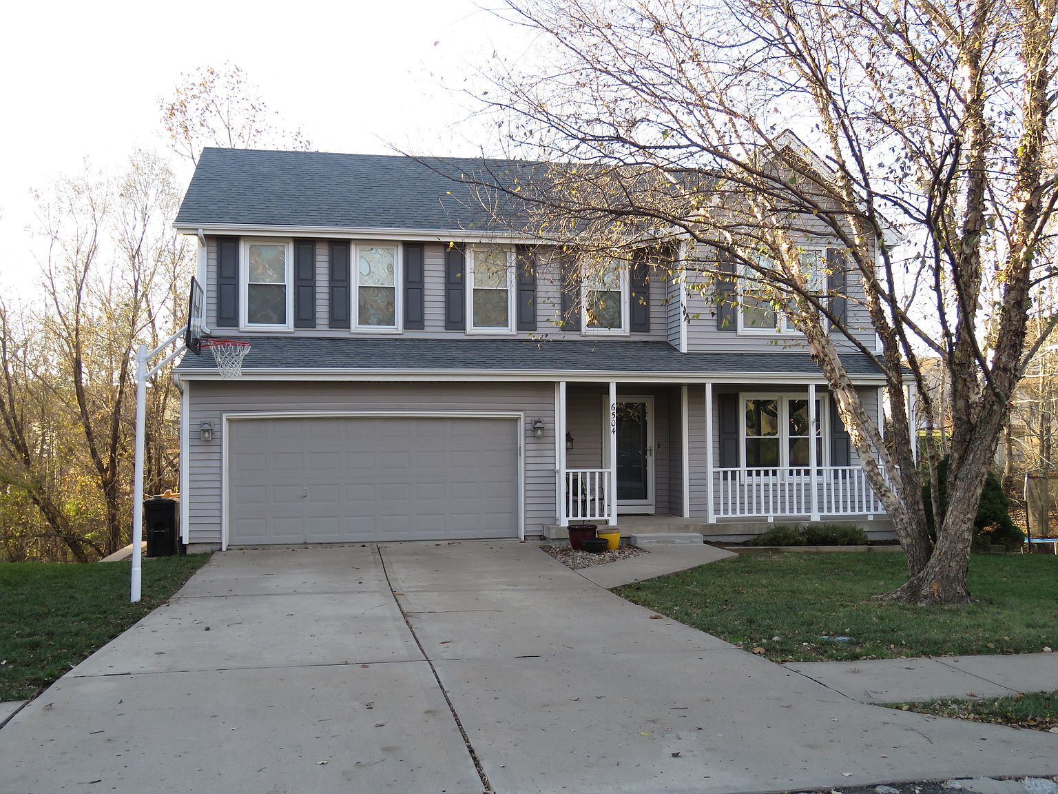 6504 NW Sioux Dr, Parkville, MO 64152 | Zillow