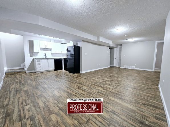 3 Bedroom Houses for Rent in Edmonton AB - 23 houses | Zillow