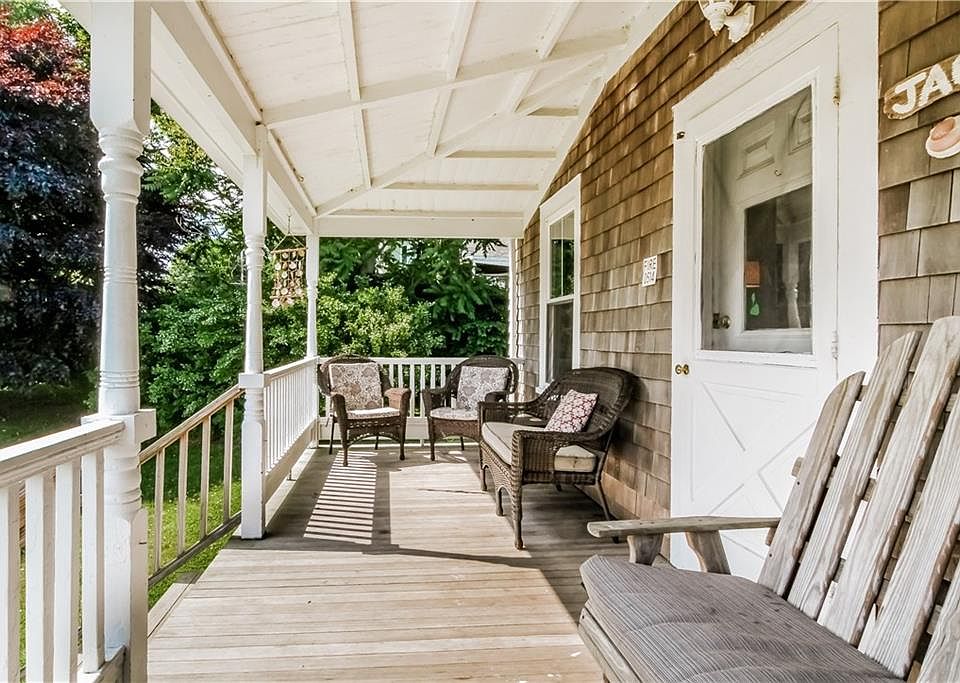 514 Connecticut Ave, Block Island, RI 02807 | Zillow