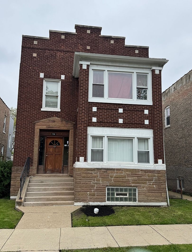 716 E 92nd St, Chicago, IL 60619 | Zillow