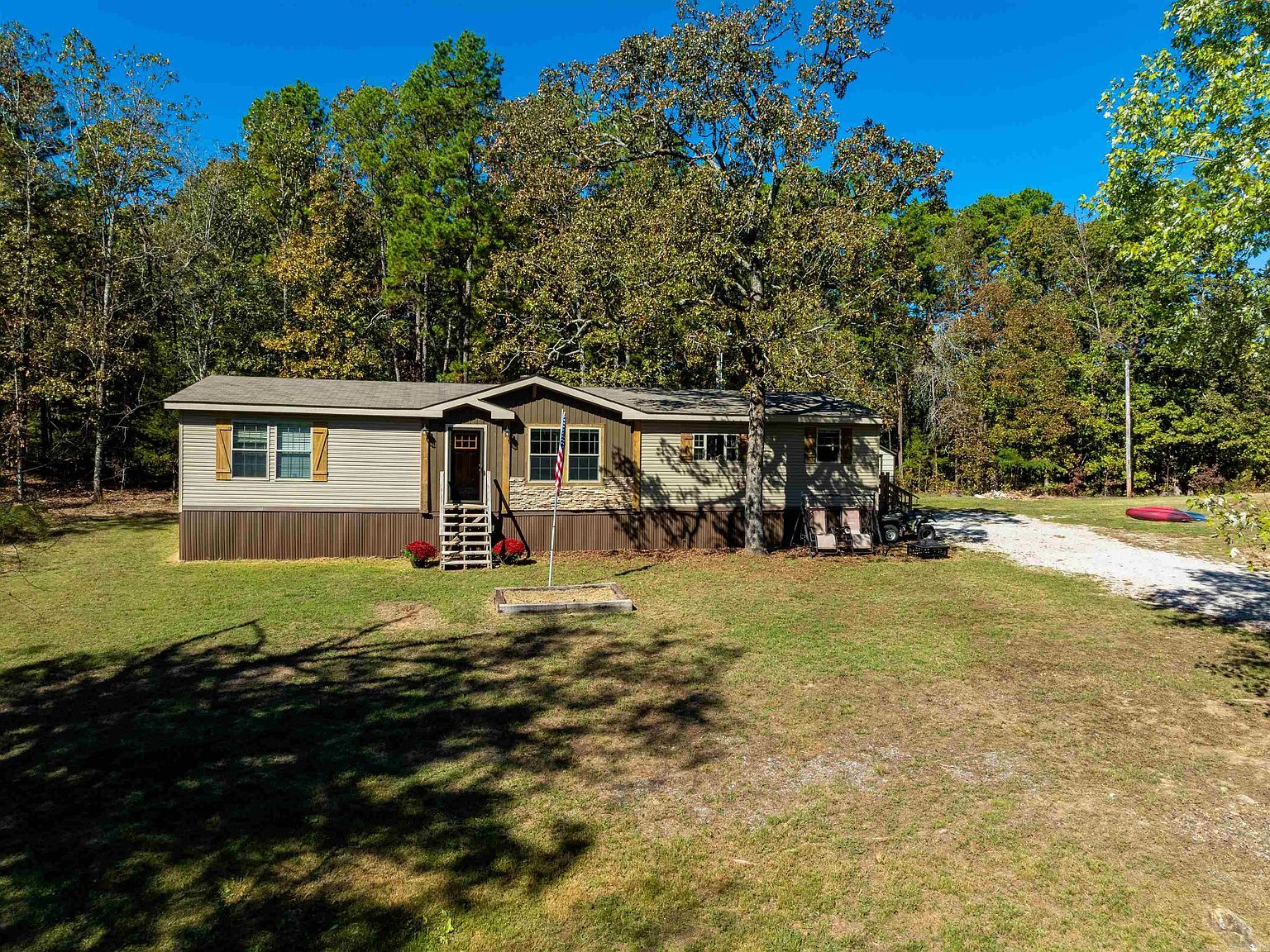 229 Veterans Dr, Evening Shade, AR 72532 | Zillow