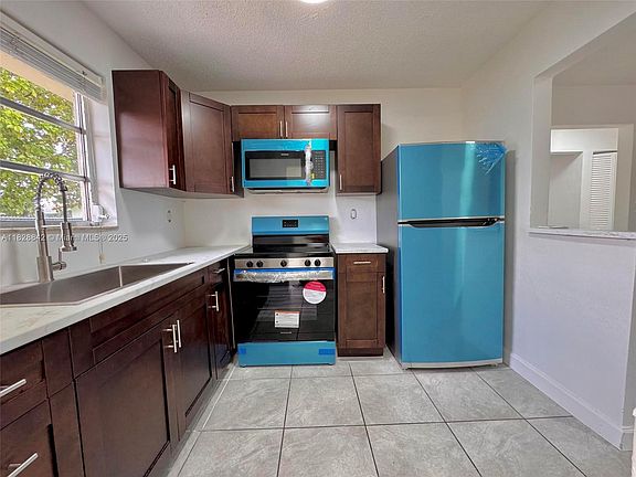 3630 SW 87th Ave #3630, Miami, FL 33165 | Zillow