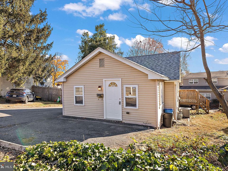 2135 E Dutton Mill Rd, Aston, PA 19014 | Zillow