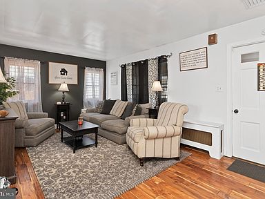 315 Hogestown Rd Mechanicsburg Pa 17050 Zillow