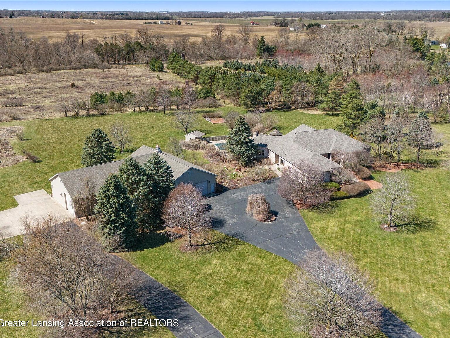 4290 S Dewitt Rd, Saint Johns, MI 48879 | Zillow