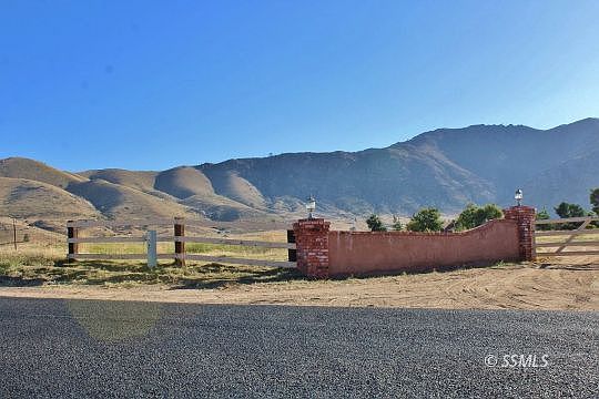 3621 Kelso Valley Rd, Weldon, CA 93283 | MLS #2604851 | Zillow