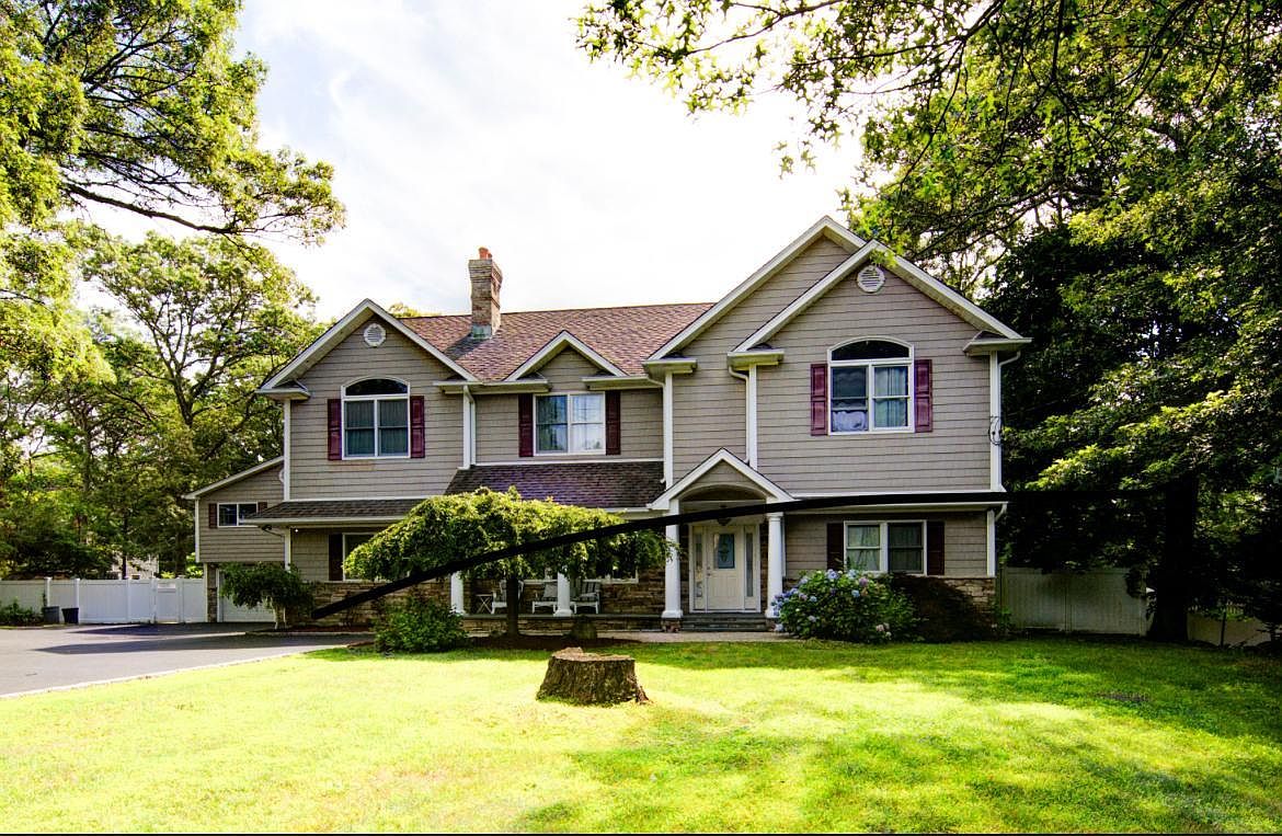 97 Chestnut Street, Mount Sinai, NY 11766 | MLS #883885 | Zillow