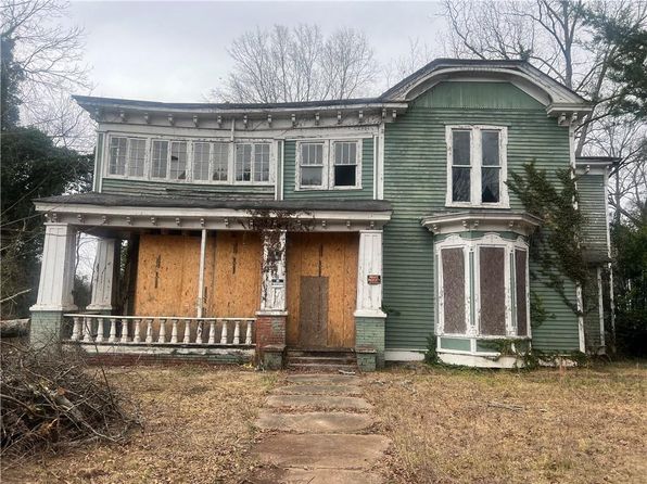 Rome GA Single Family Homes For Sale - 203 Homes | Zillow