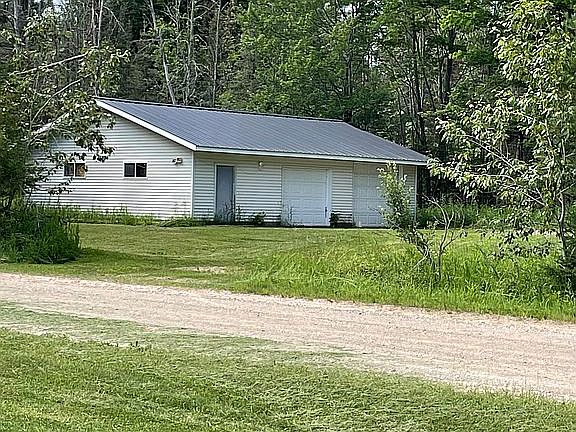 14320 Evergreen Rd, Rock, MI 49880 | Zillow