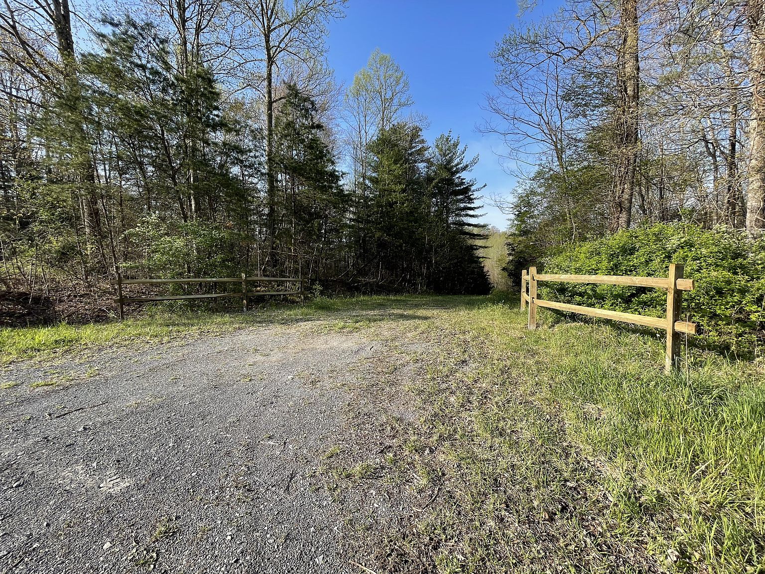 Bracken Creek Road Route 41/3 #B, Nallen, WV 26680 | MLS #23-445 | Zillow