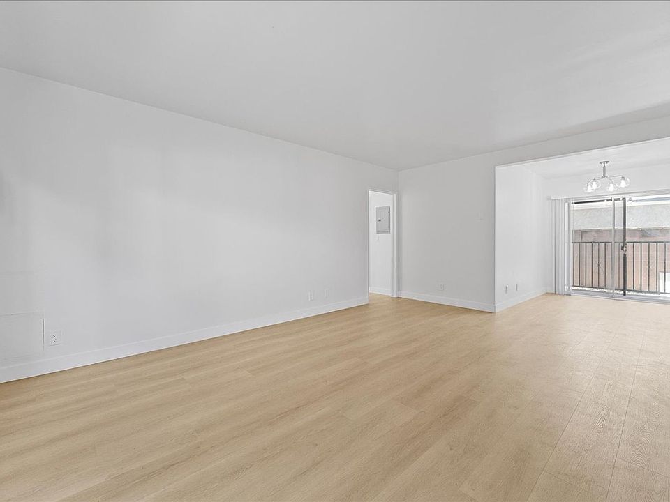 11661 Erwin St APT 5, North Hollywood, CA 91606 | Zillow