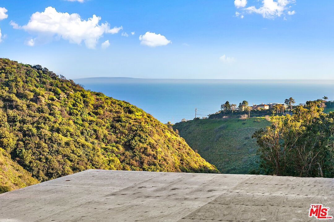 26565 Ocean View Dr, Malibu, CA 90265 | Zillow